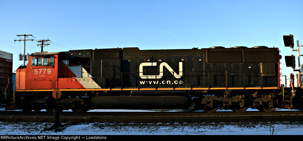 CN 5779